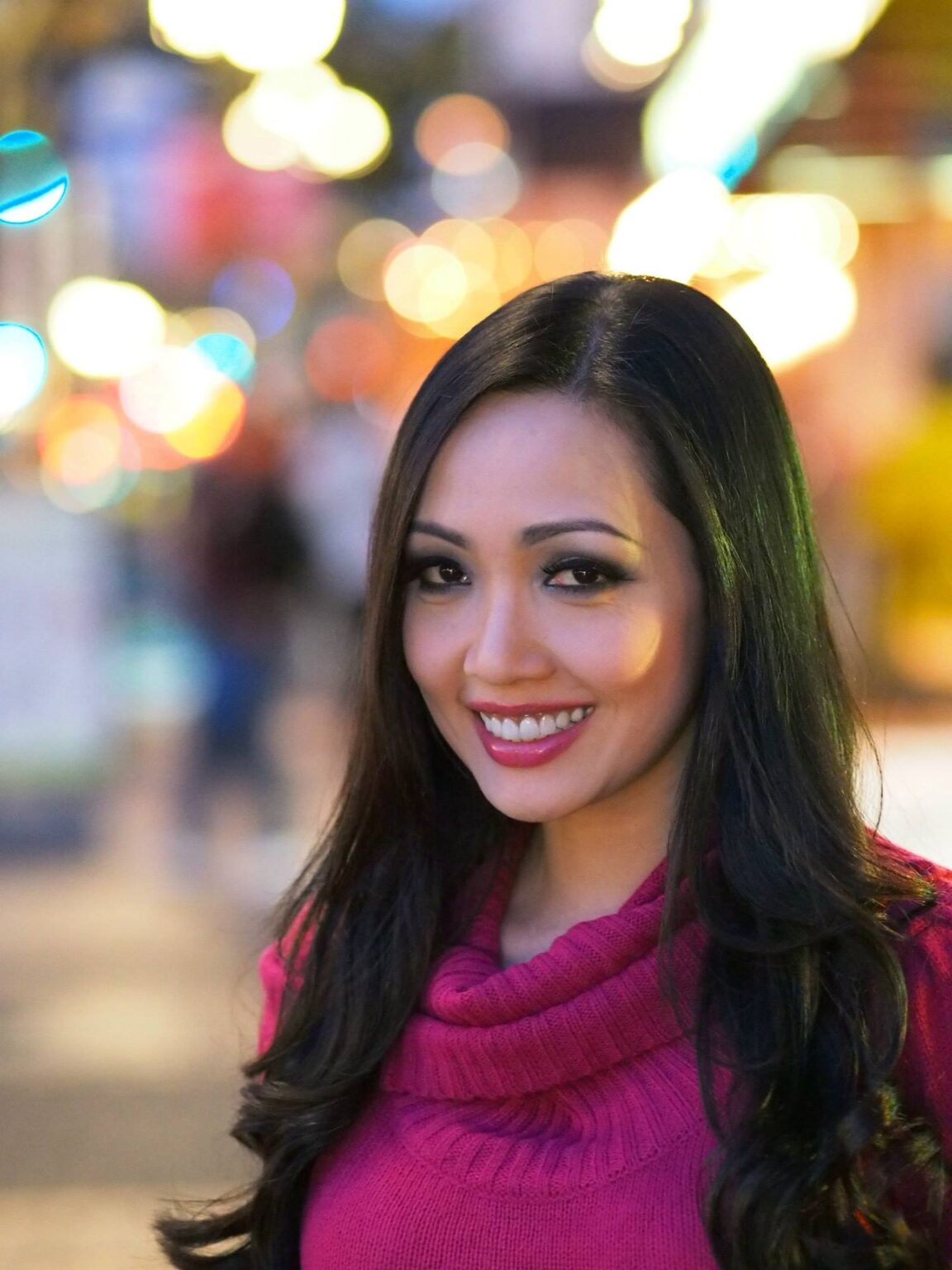 ENTREVISTA - JENNIFER N. LINCH » HELIOS La Revista Digital del NAFFS